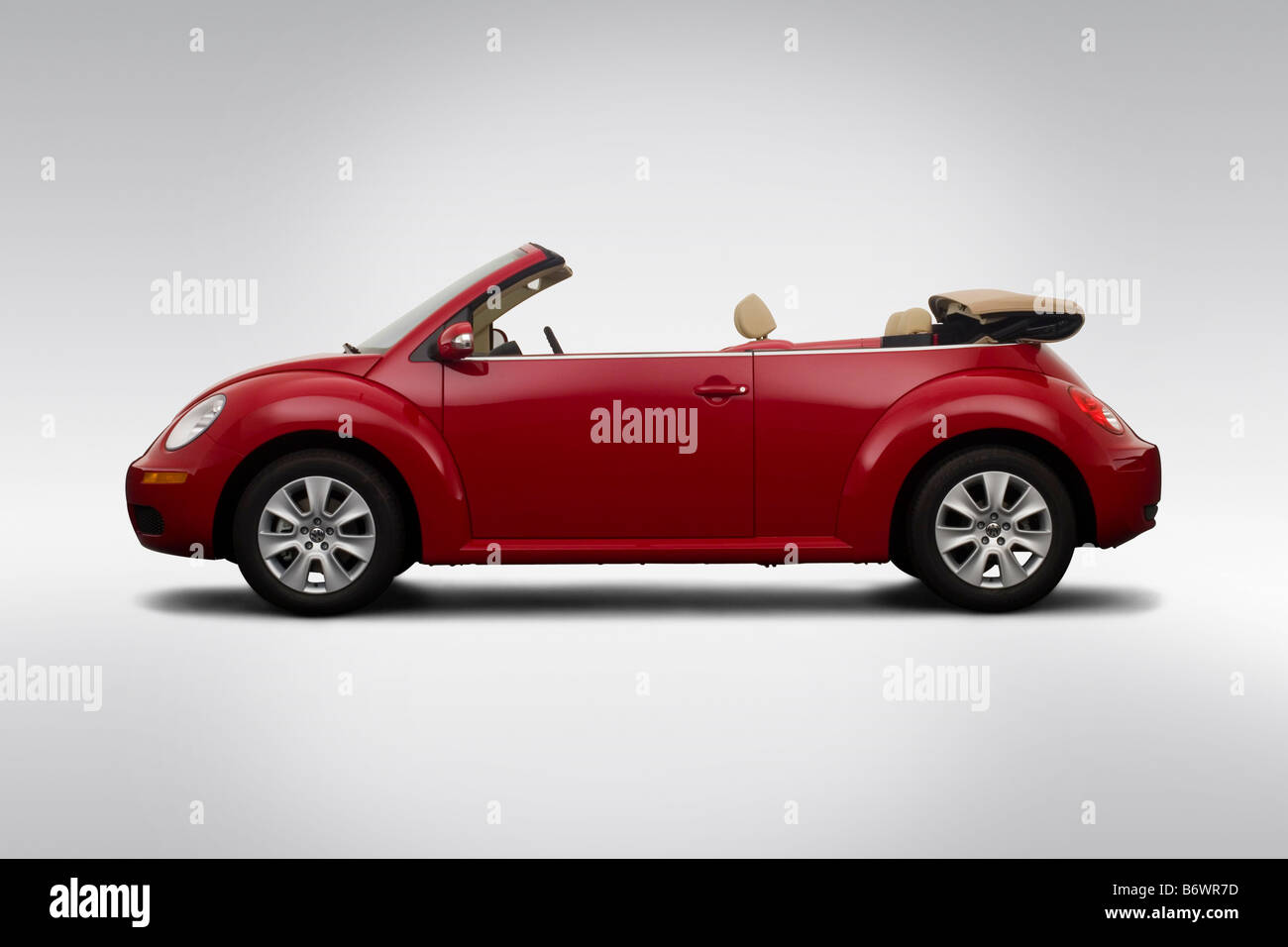 Volkswagen beetle in red in hi-res stock photography and images - Alamy