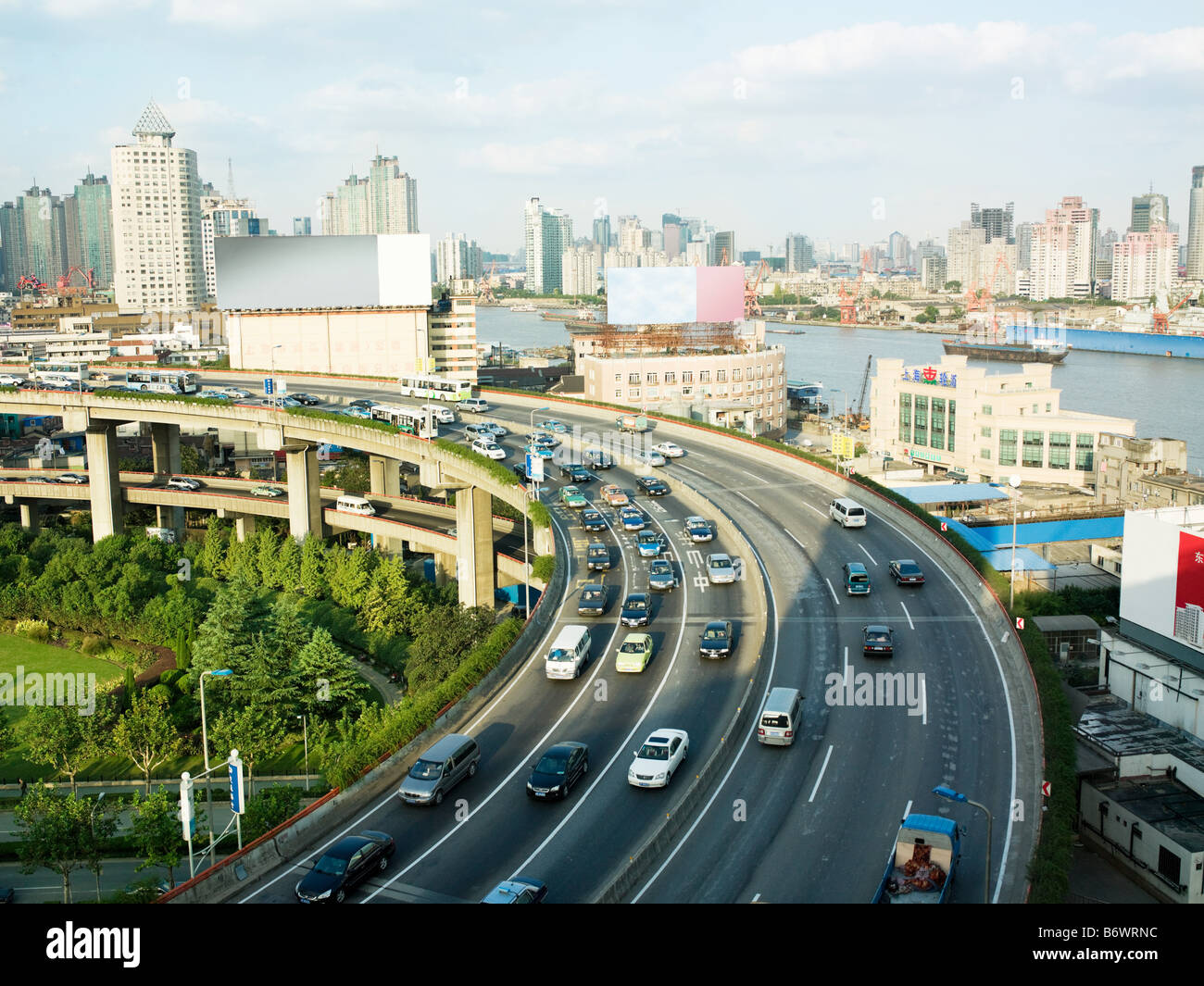 Elevated highway in shanghai hi-res stock photography and images - Alamy