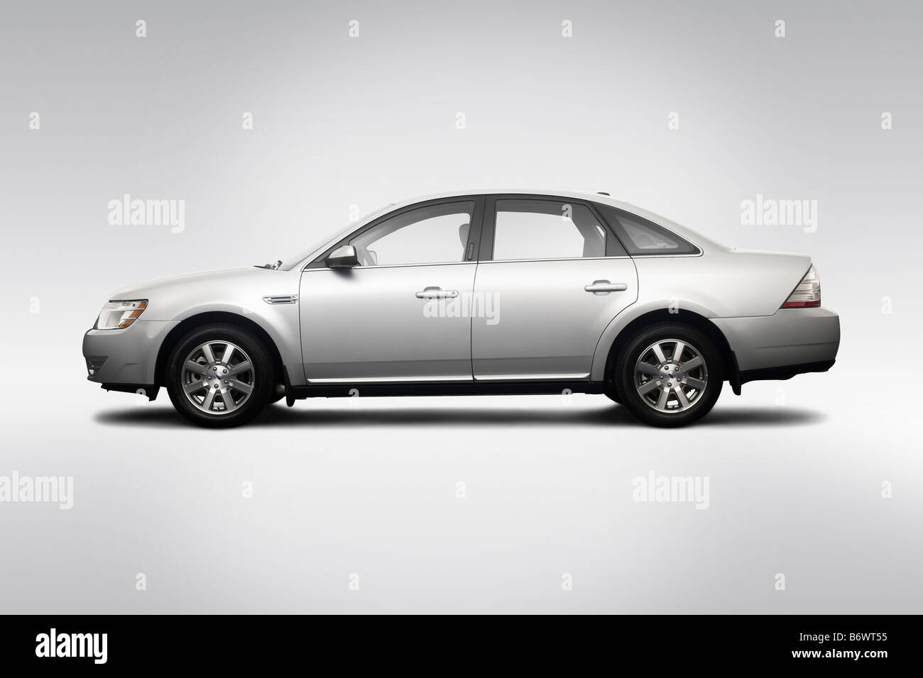 Ford taurus hi-res stock photography and images - Alamy