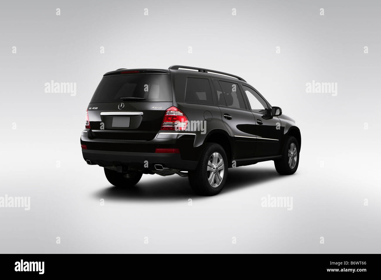 2009 Mercedes-Benz GL-Class in Black - Rear angle view Stock Photo - Alamy