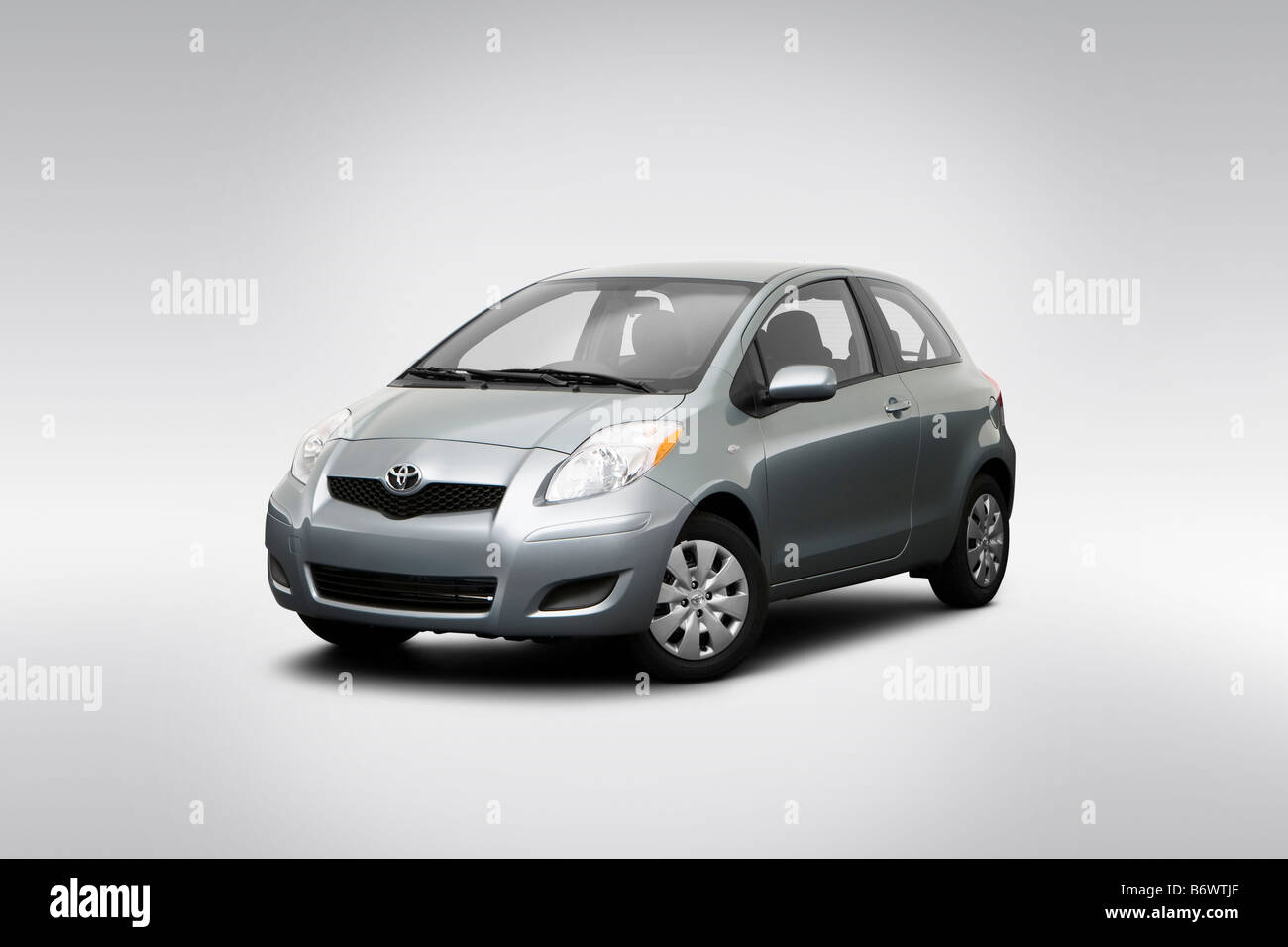 Yaris car hi-res stock photography and images - Alamy