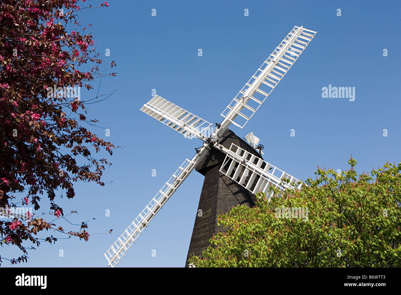 Windmill in kent Stock Photo - Alamy
