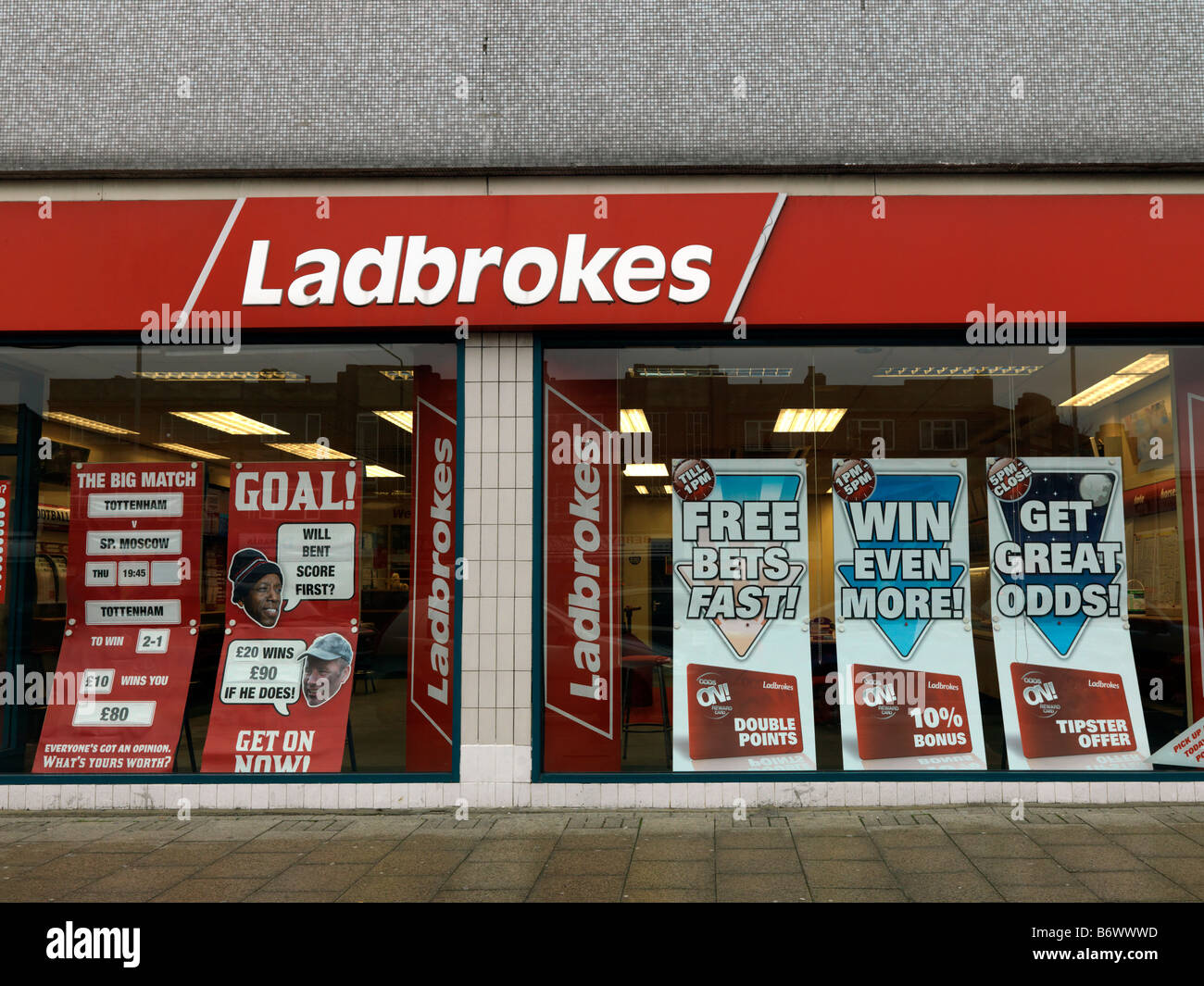 Ladbrokes betting shop hi-res stock photography and images - Alamy