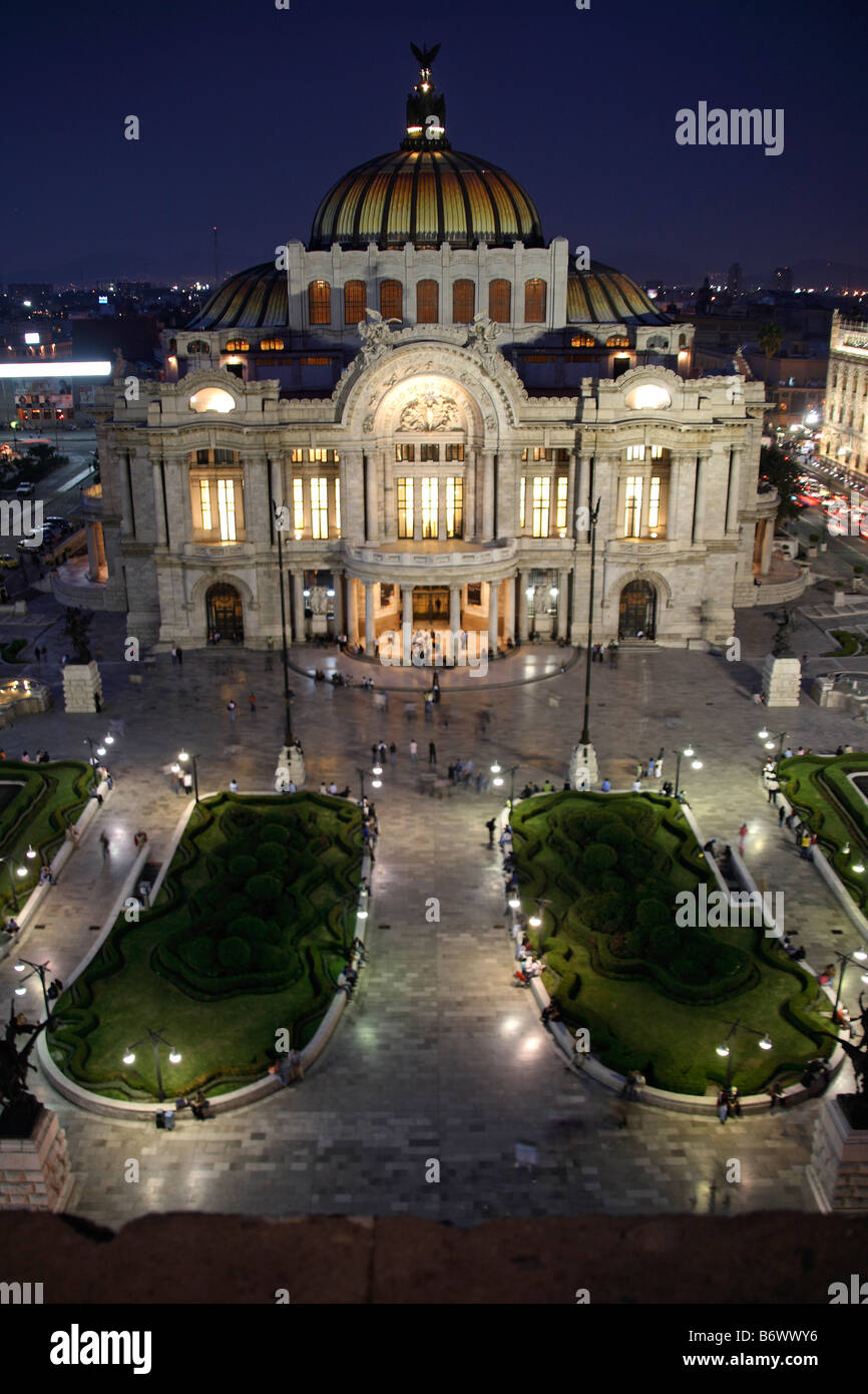 Mexico, Mexico City. Palacio de Bellas Artes ('Palace of Fine Arts') is ...