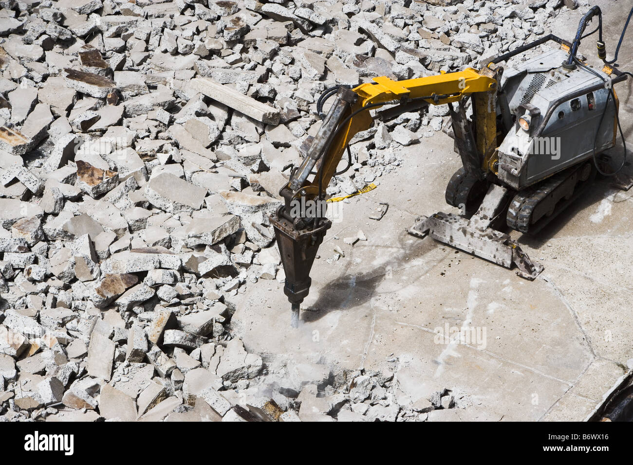 Road pneumatic drill hi-res stock photography and images - Alamy