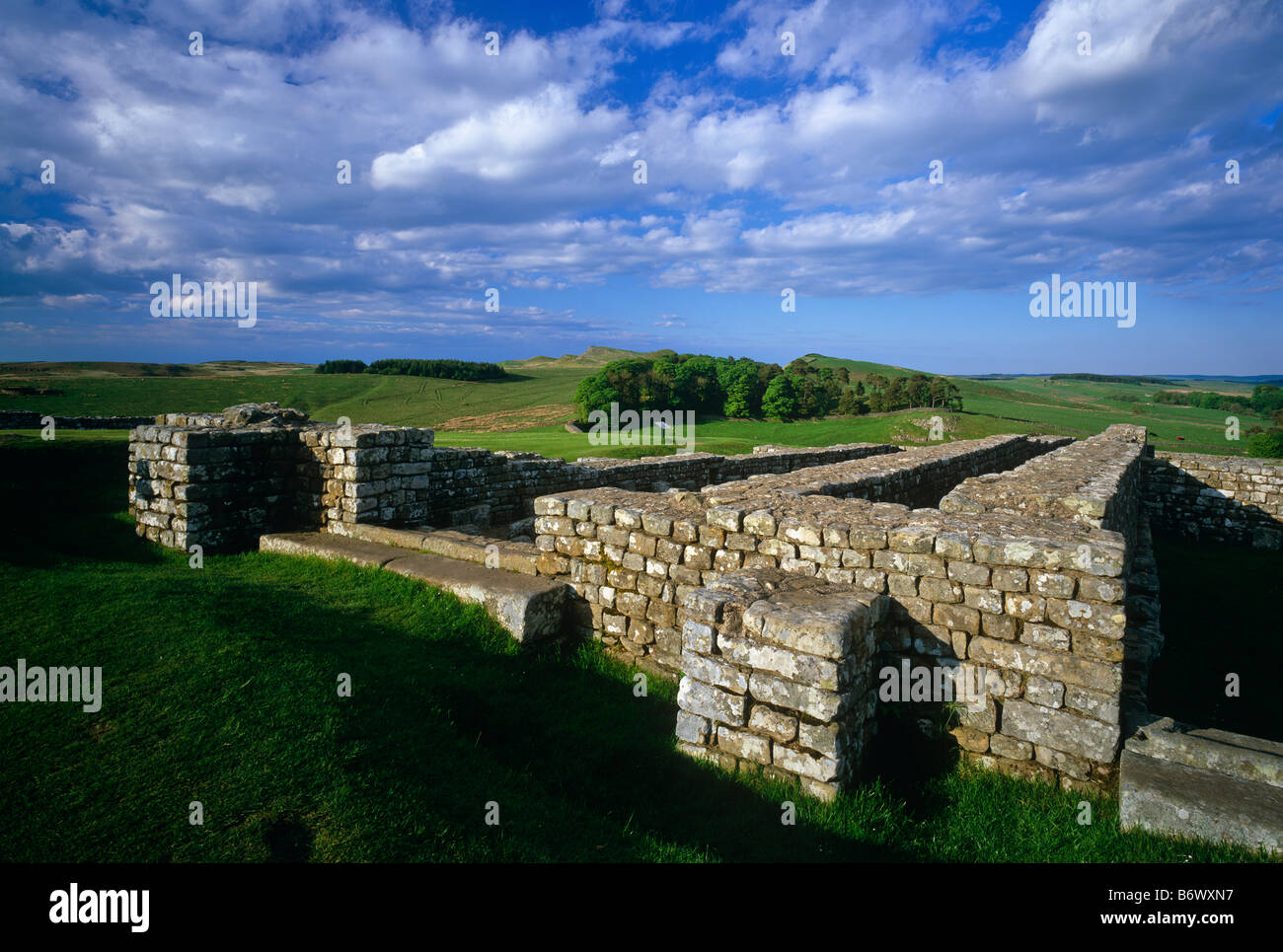 The Granaries at Housesteads Fort, Hadrian's Wall, near Bardon Mill ...