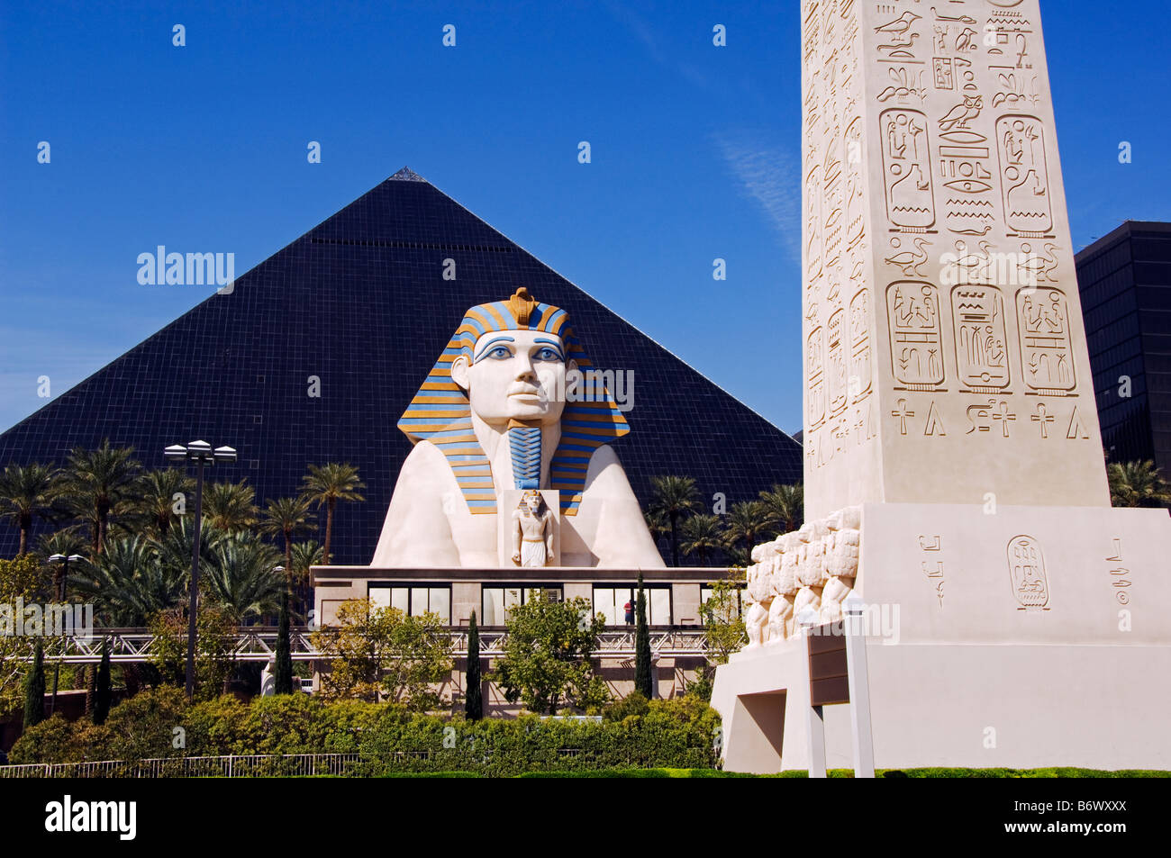 USA, Nevada, Las Vegas. Luxor Casino Pyramid and Sphinx Obelisk Stock ...