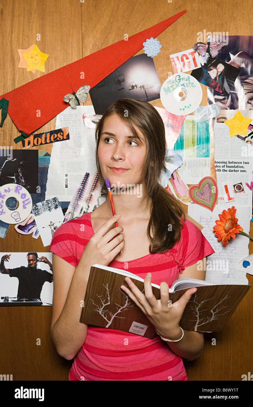 Teenage girl with diary Stock Photo - Alamy