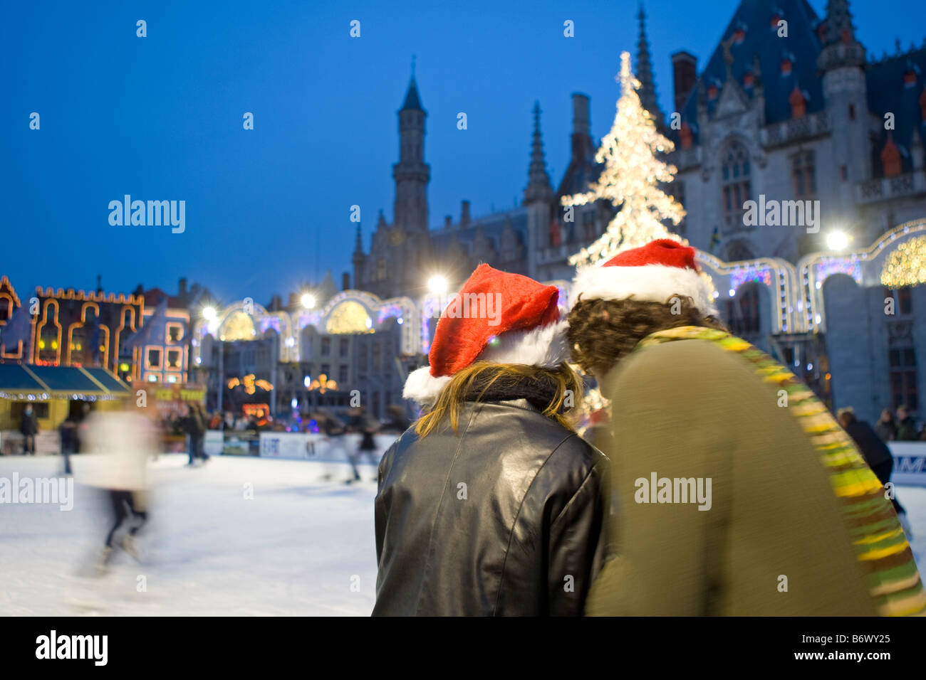 Bruges ice skating hi-res stock photography and images - Alamy