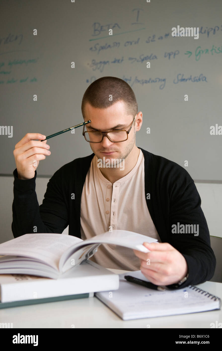 Maskot classroom hi-res stock photography and images - Alamy