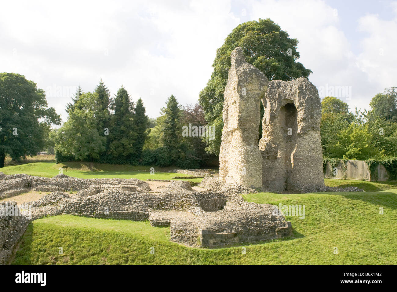 Ludgershall Castle Wiltshire England Stock Photo - Alamy