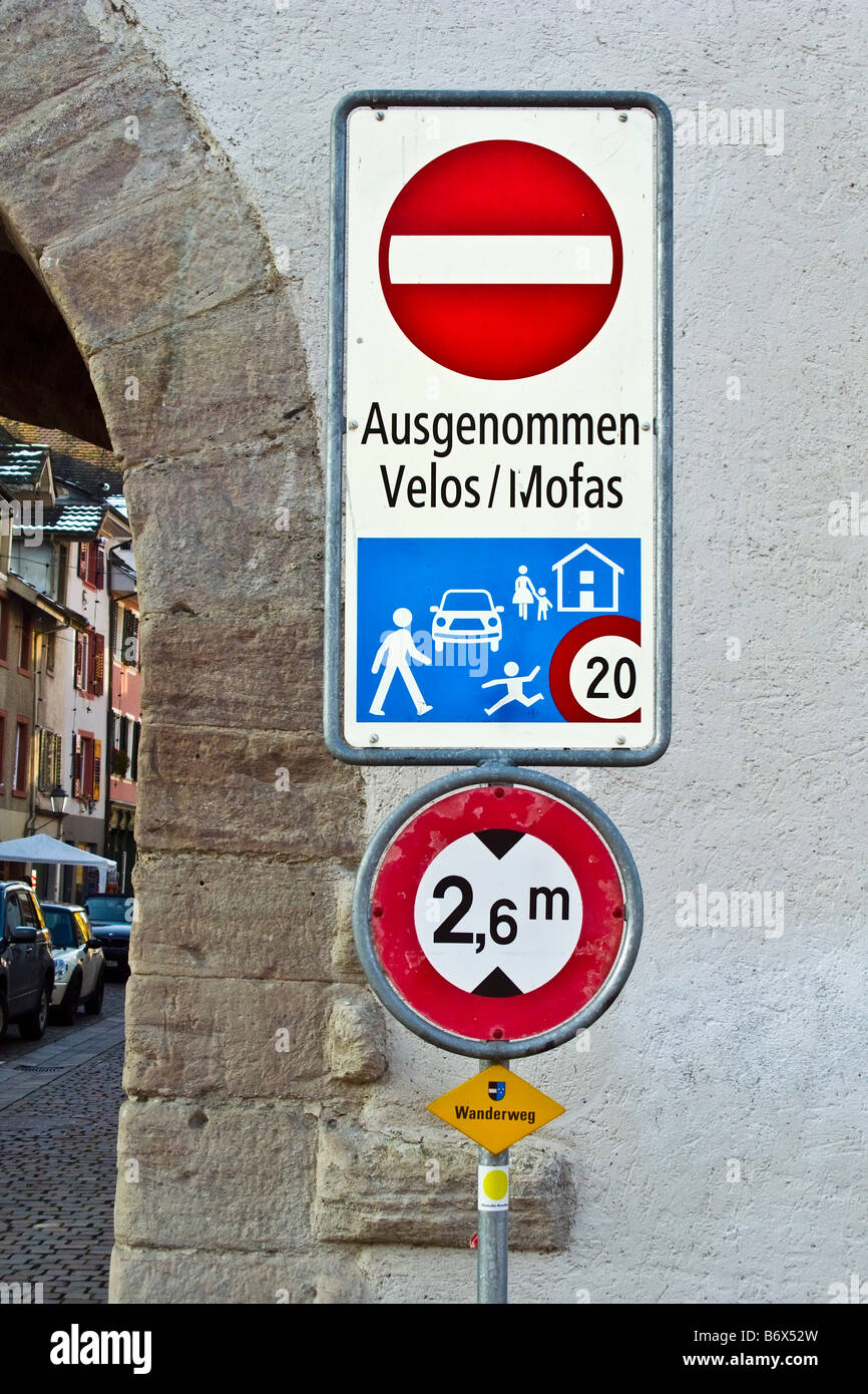 Traffic signs at the north entrance into the historic city center of ...