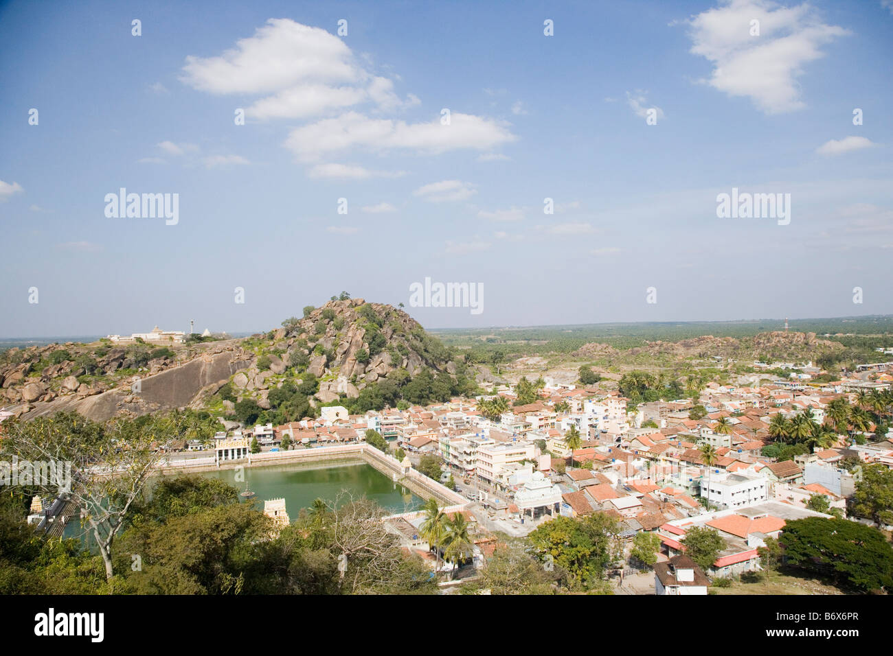 Shravanabelagola karnataka cityscape hi-res stock photography and ...