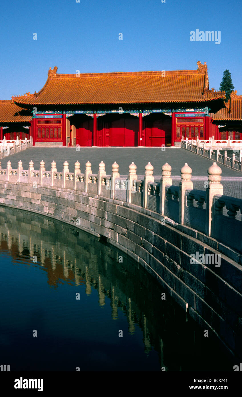 Ming emperor court hi-res stock photography and images - Alamy