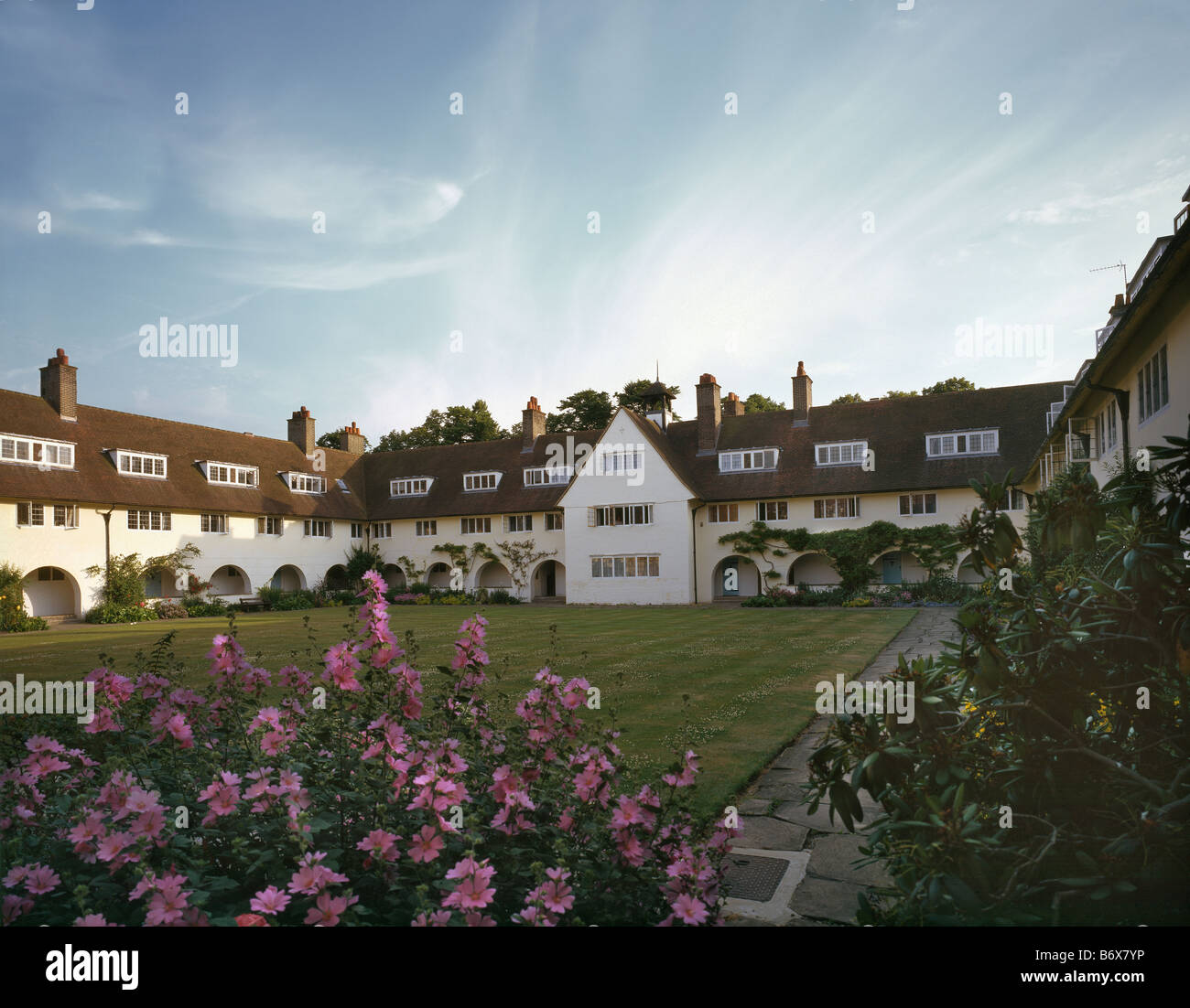 Waterlow court hampstead hi-res stock photography and images - Alamy