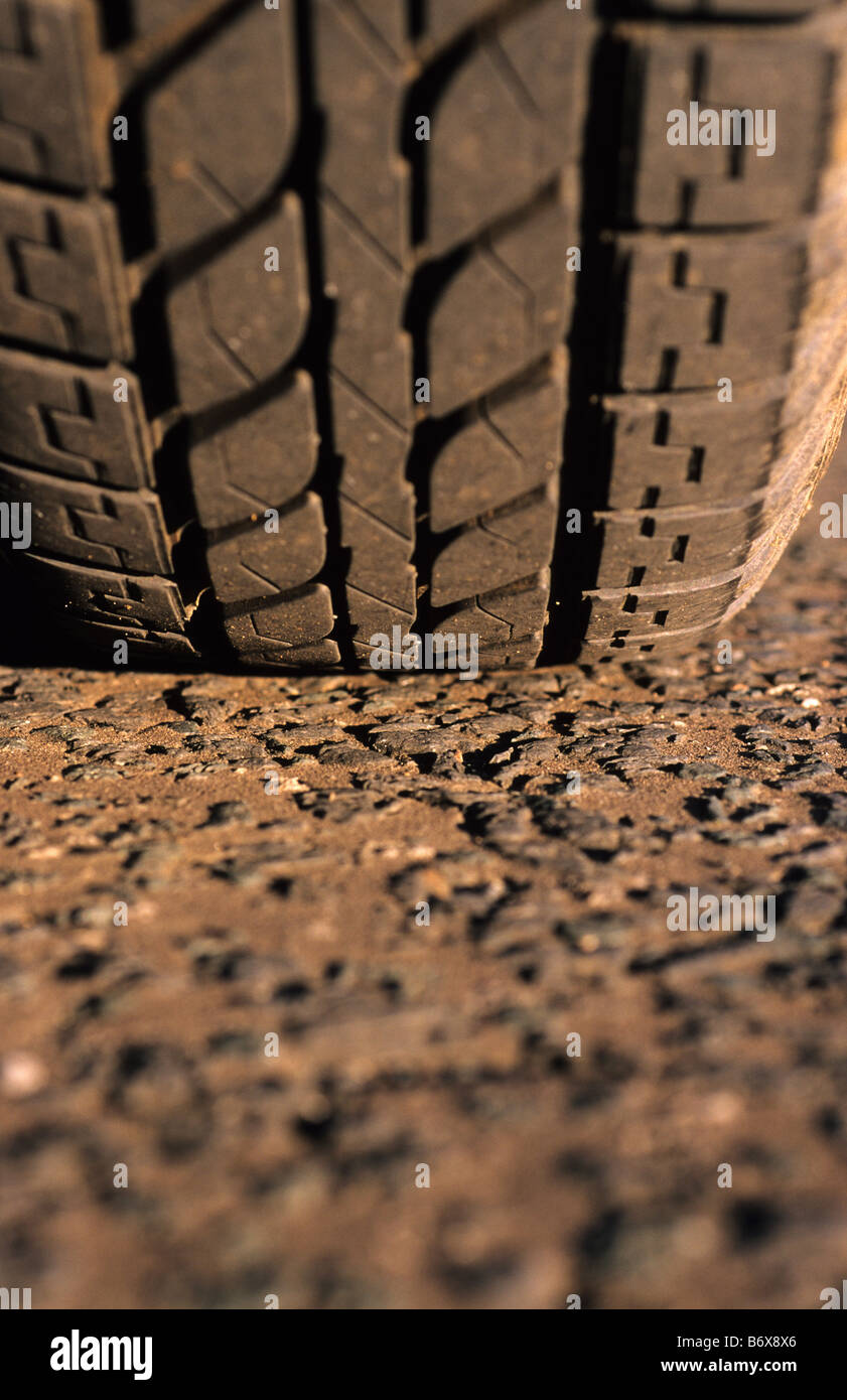 close up of vehicle tyre and surface of road UK Stock Photo - Alamy