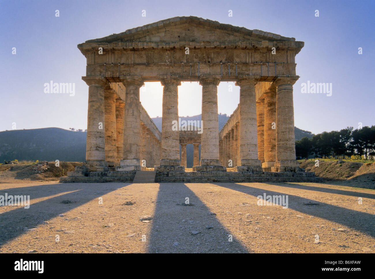 Segesta temple sunset in sicily hi-res stock photography and images - Alamy