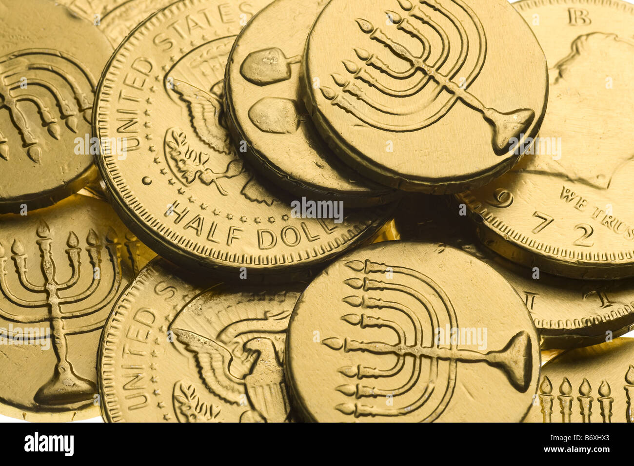 Gelt And Dreidel Cartoon