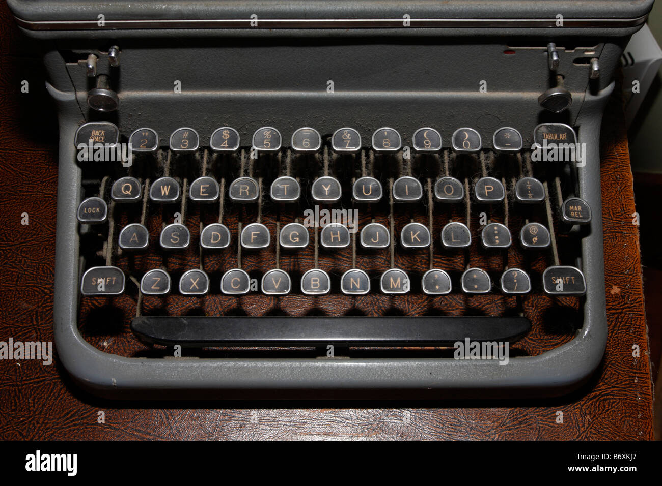 Royal typewriter hi-res stock photography and images - Alamy