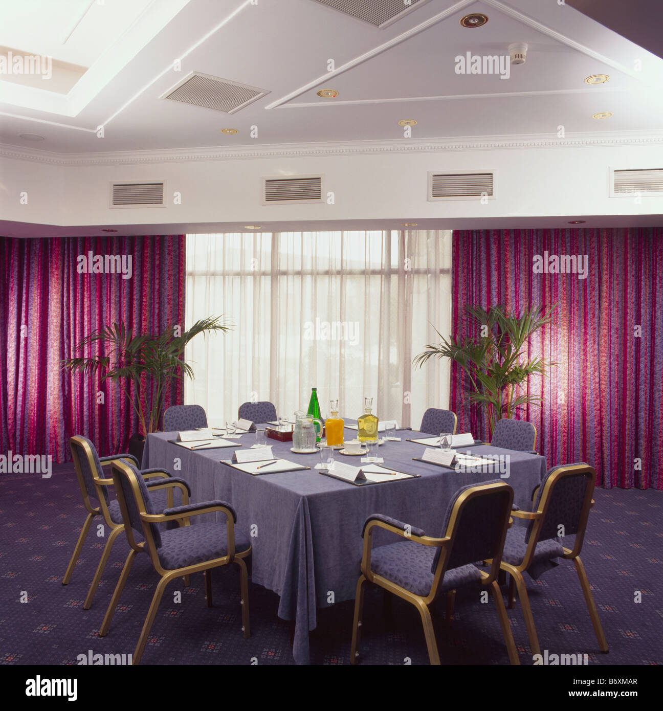 Boardrooms hi-res stock photography and images - Alamy