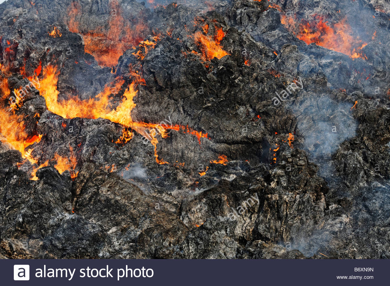 Burning Hay Bales Stock Photos & Burning Hay Bales Stock Images - Alamy