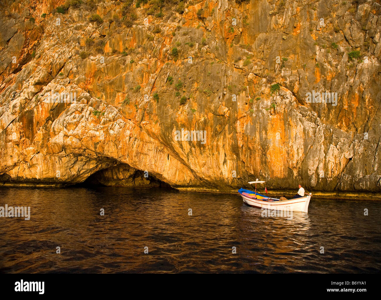 Phosphor cave hi-res stock photography and images - Alamy