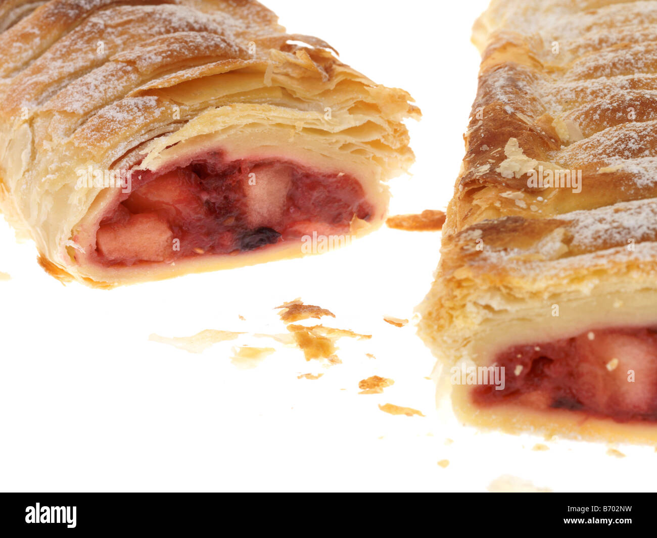 Blackberry apple strudel hi-res stock photography and images - Alamy