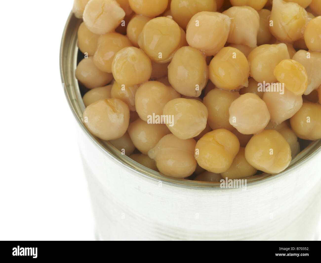 Tin of Chickpeas Stock Photo - Alamy