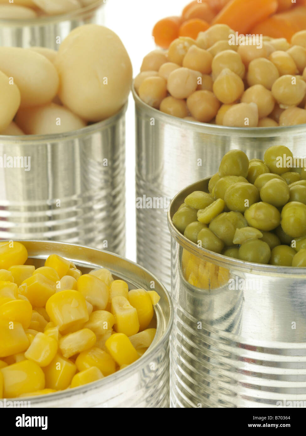 Tins of Vegetables Stock Photo - Alamy