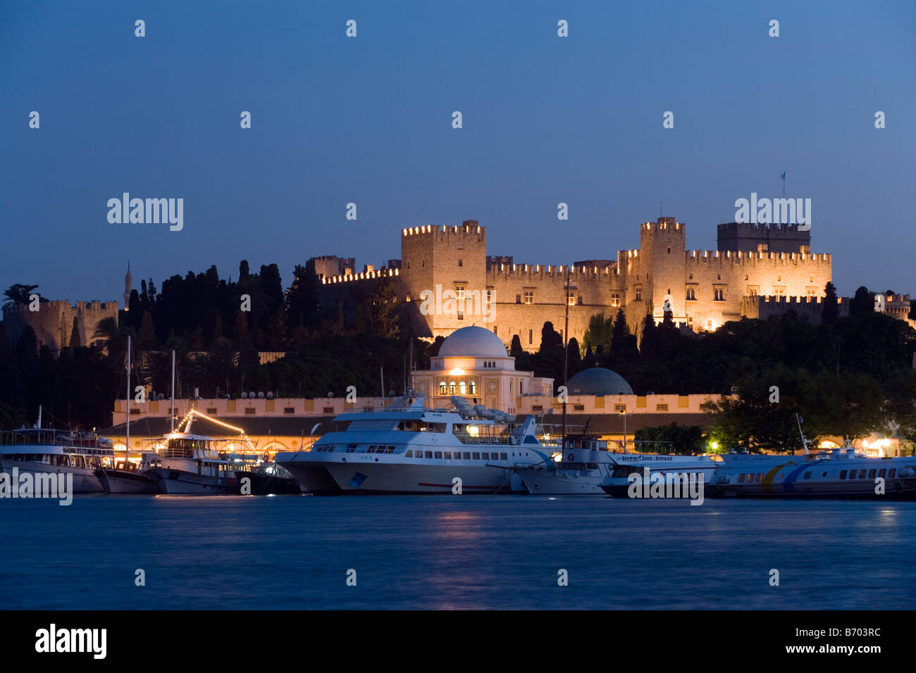 Mandraki harbour palace grand hi-res stock photography and images - Alamy