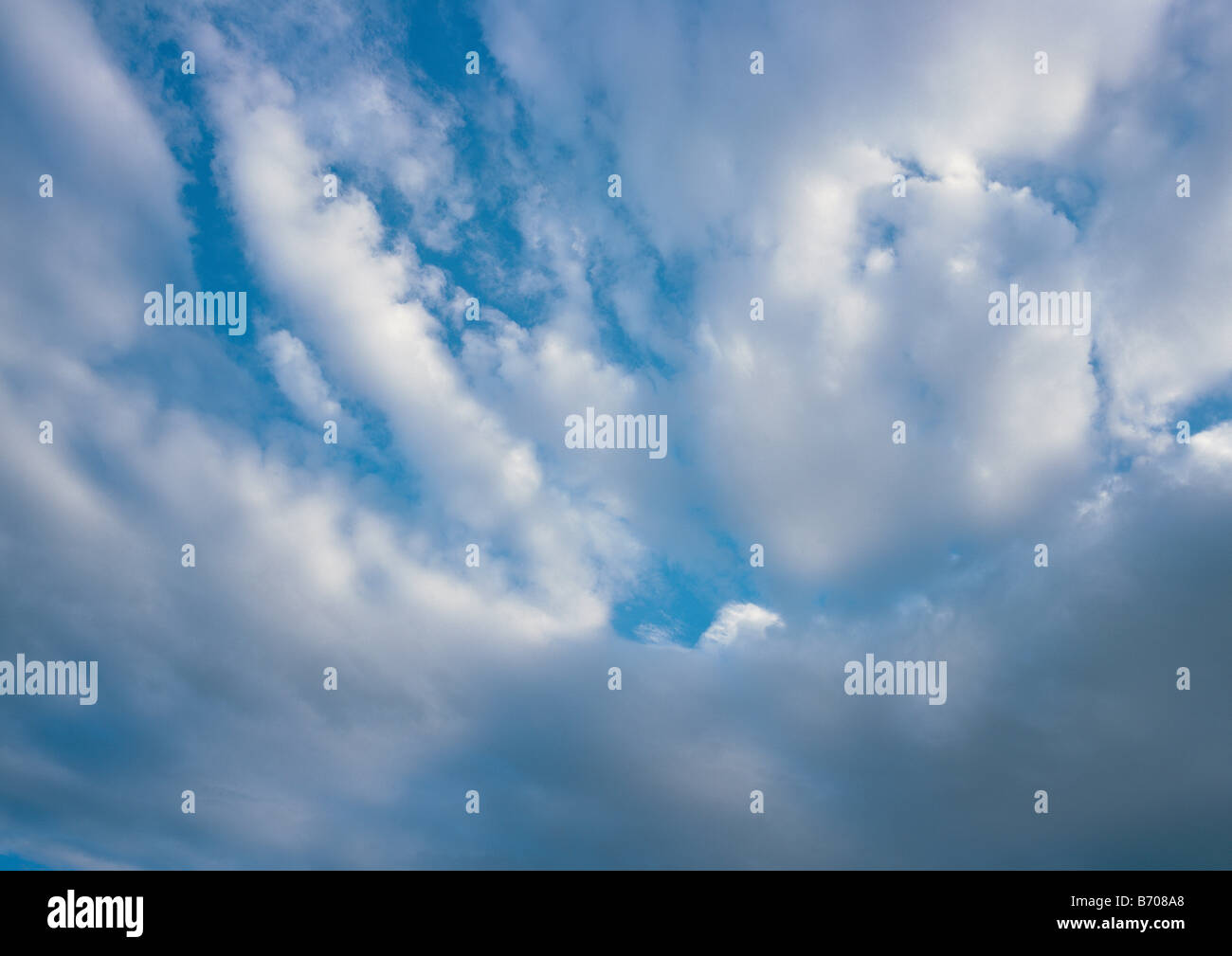 Sky with cumulus Stock Photo - Alamy