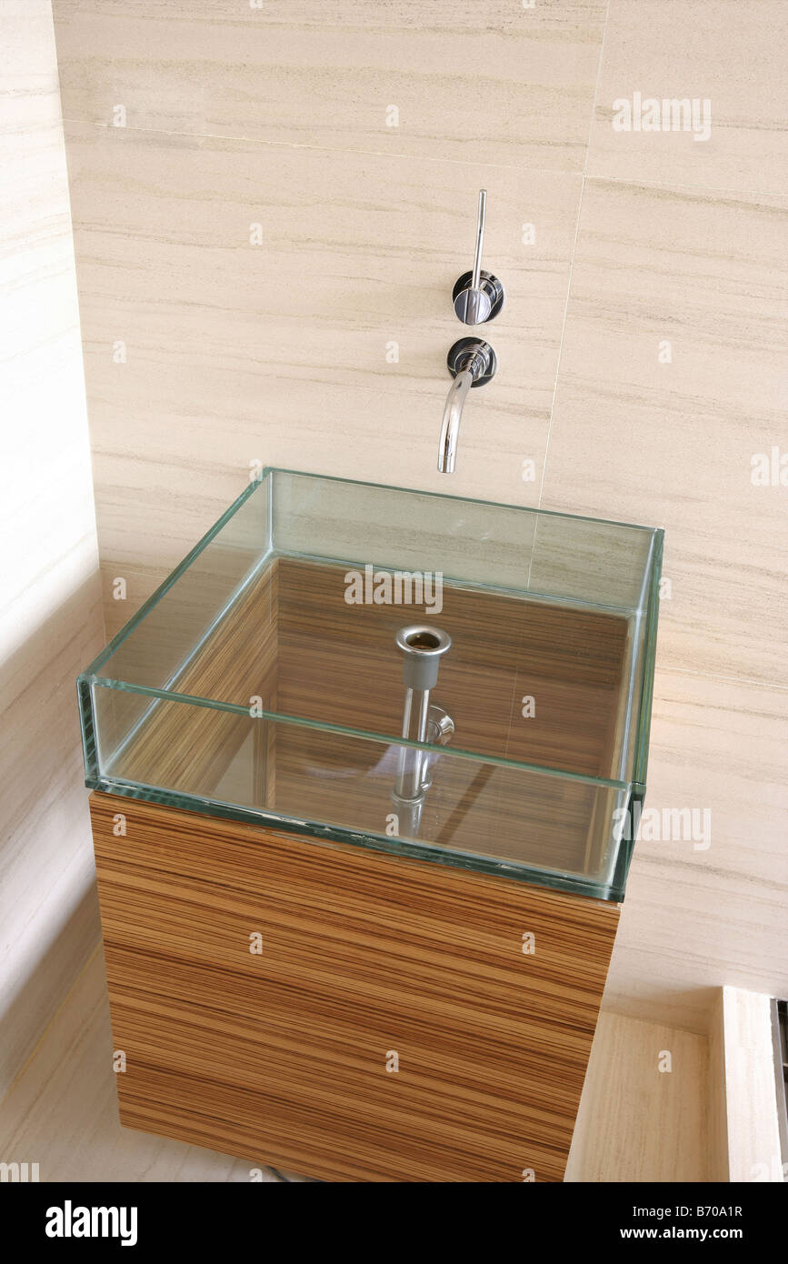 SPA Tab Basin Stock Photo - Alamy