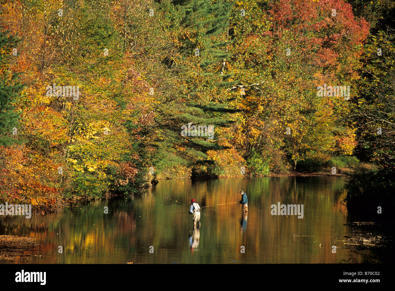 People fly fishing in Pennsylvania Stock Photo - Alamy