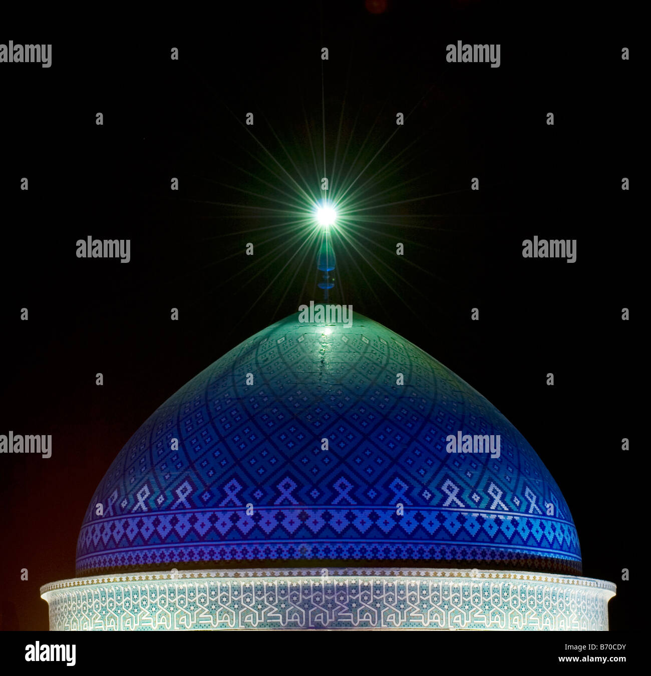 Persian dome hi-res stock photography and images - Alamy