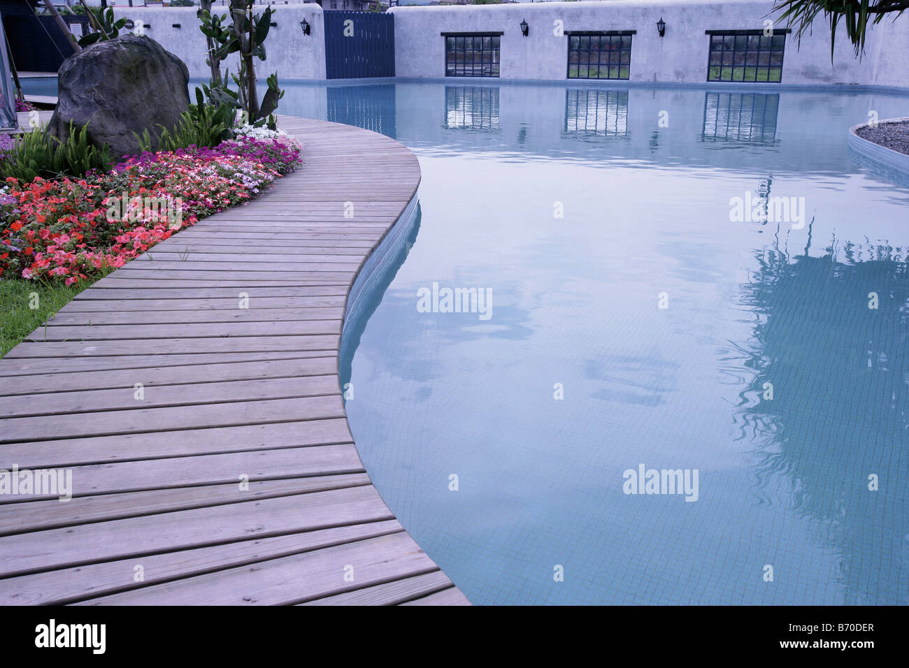 SPA Flower Pool Track Stock Photo - Alamy