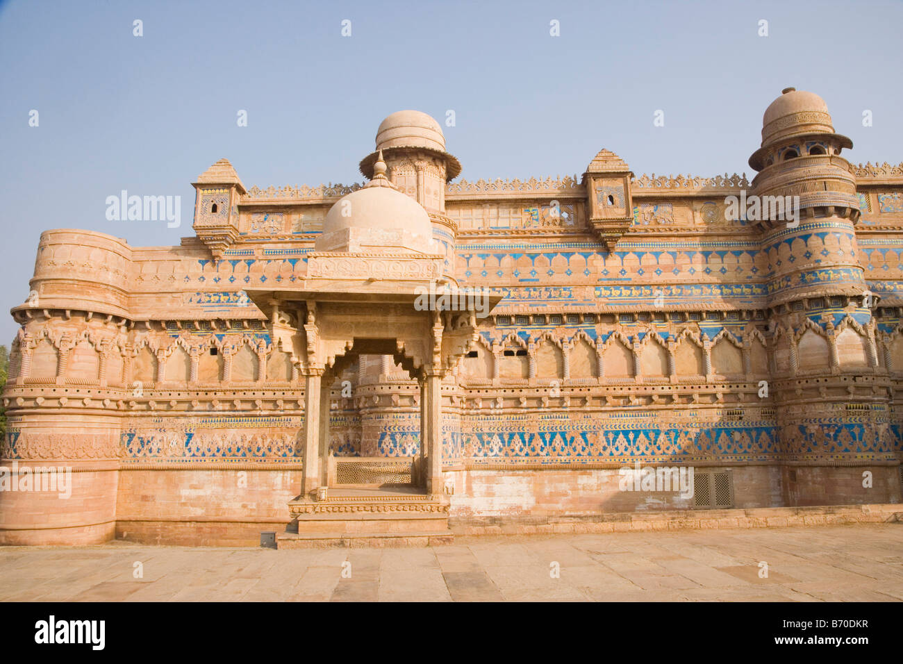 Facade of a fort, Gwalior, Madhya Pradesh, India Stock Photo - Alamy