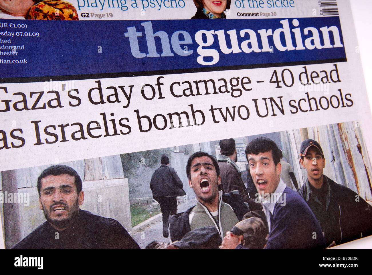 The guardian front page hi-res stock photography and images - Alamy