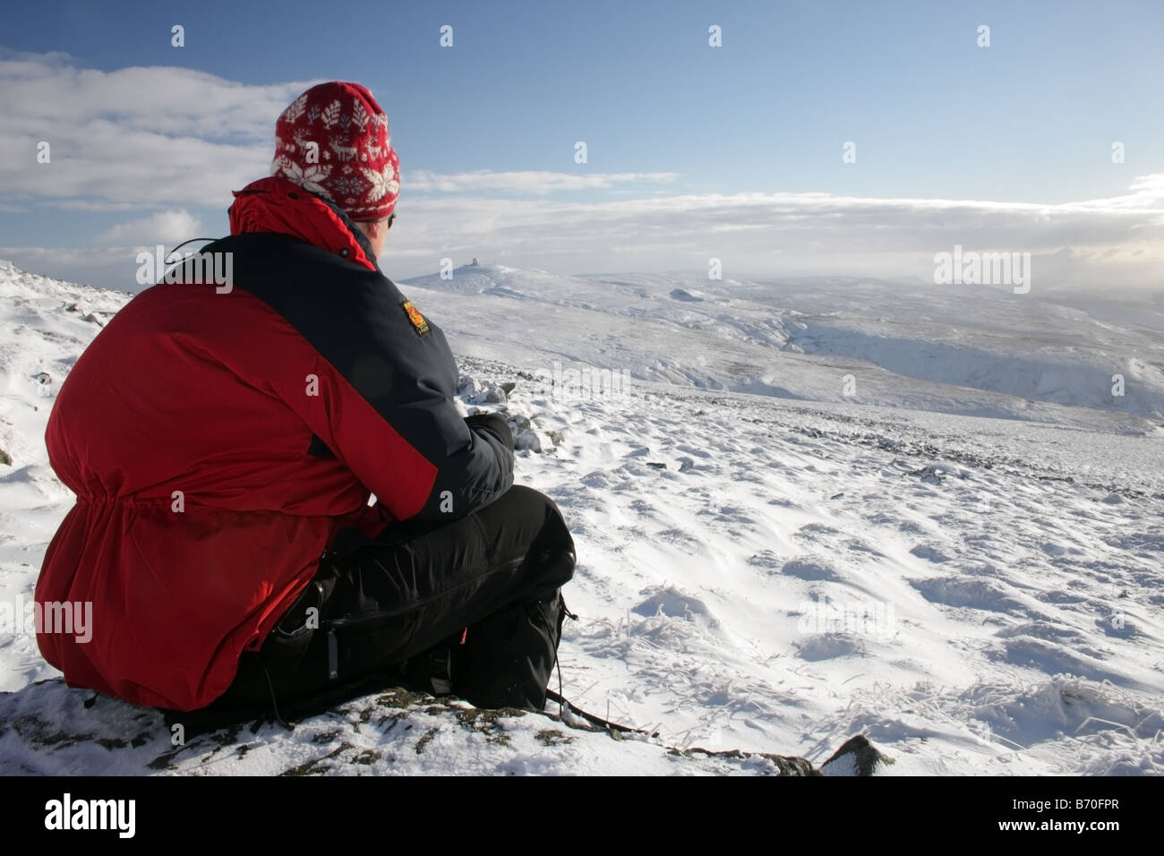Male hill walker hi-res stock photography and images - Alamy