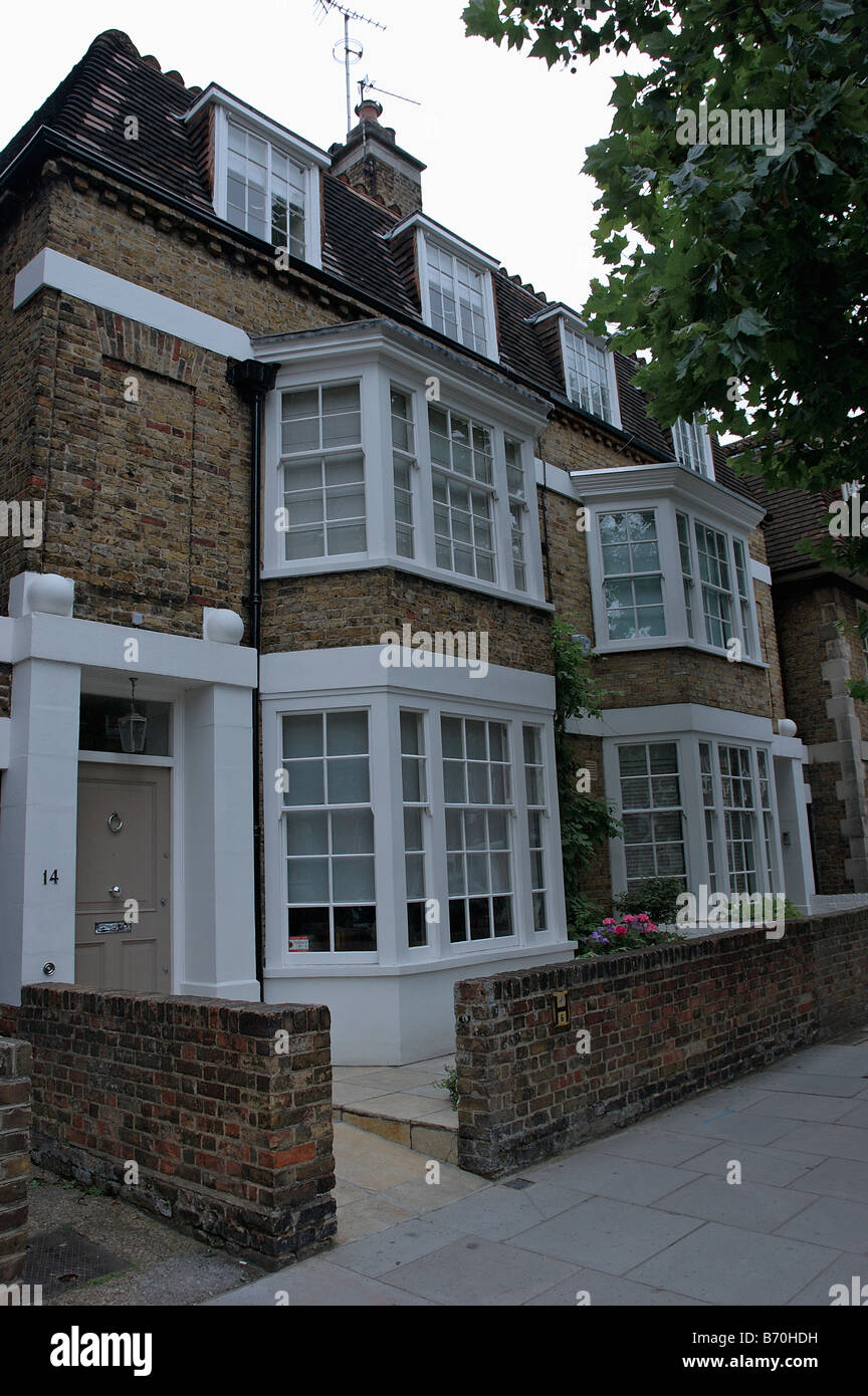 Windows on semi detached house hi-res stock photography and images - Alamy