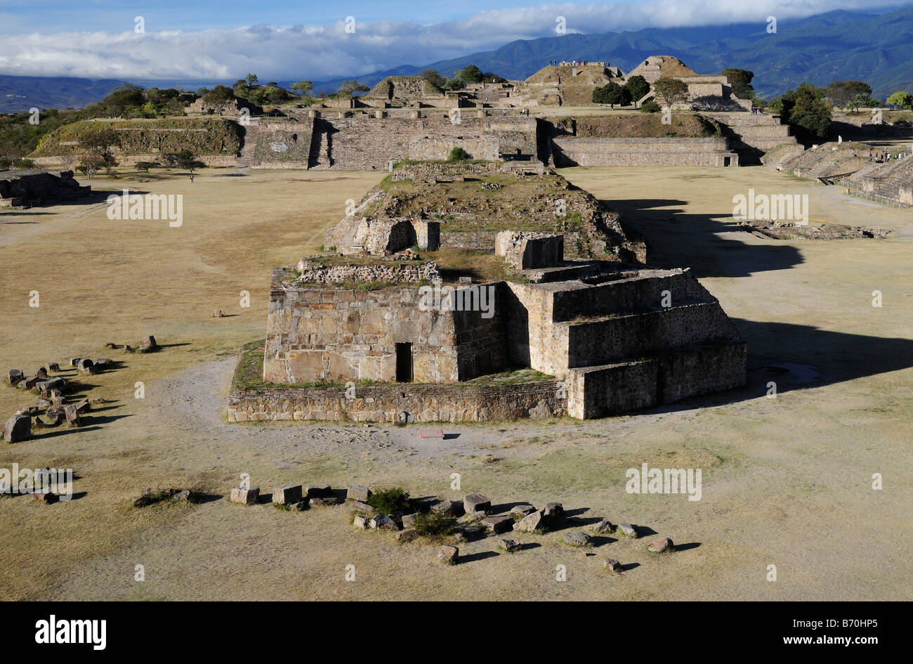 Monte alban mexico hi-res stock photography and images - Alamy