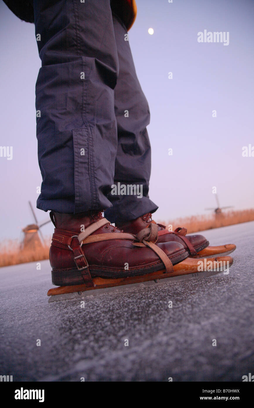 Wind ice skating hi-res stock photography and images - Alamy