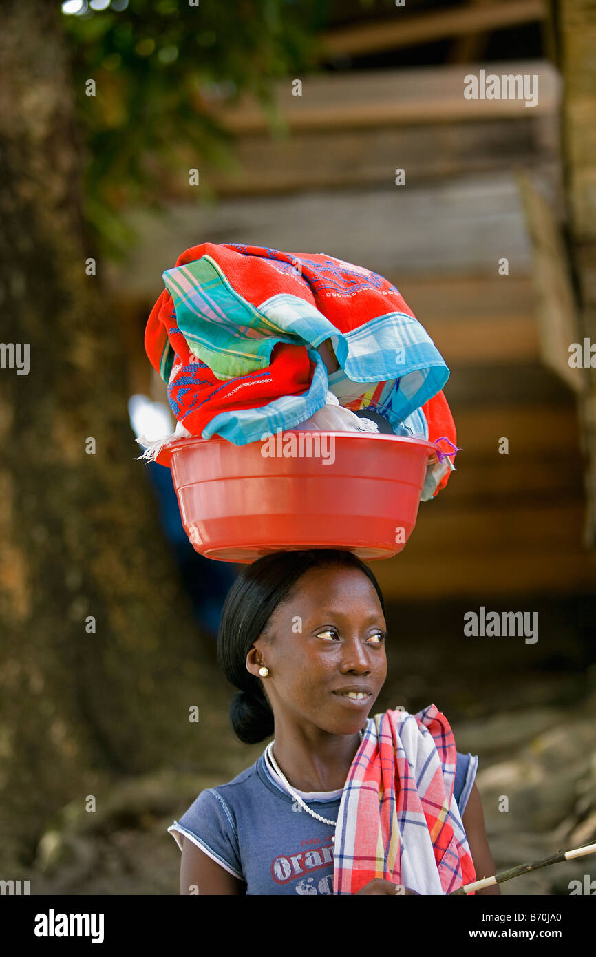Suriname, Laduani, at the bank of the Boven Suriname river. Woman from ...