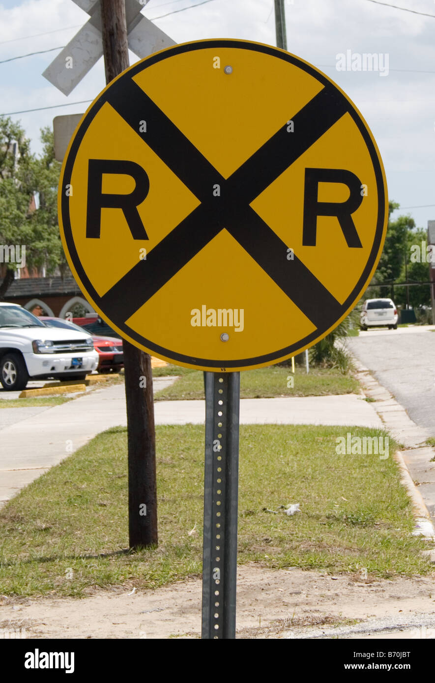 Railroad crossing sign Stock Photo - Alamy