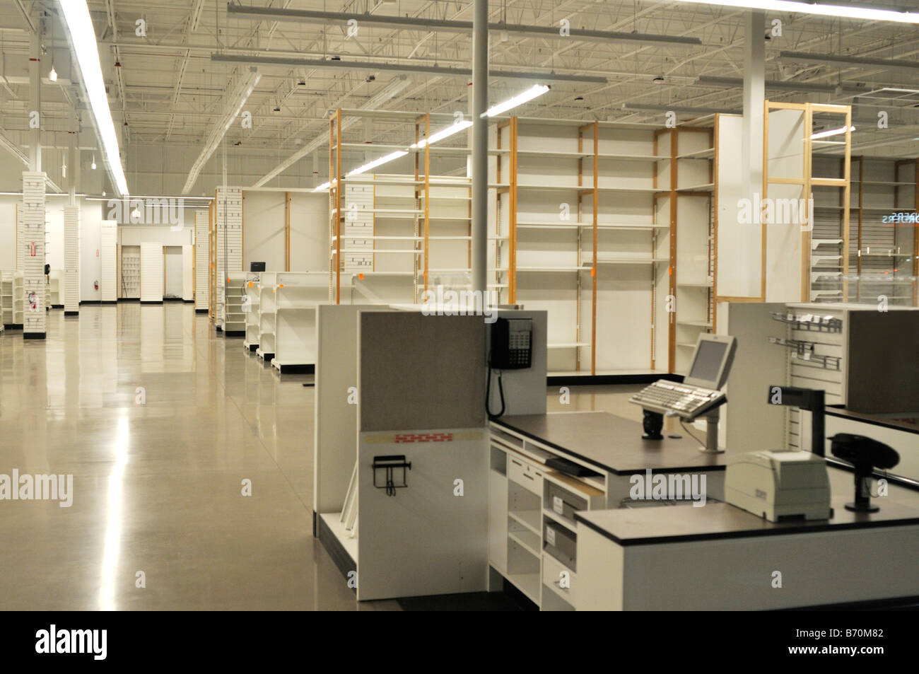 Empty interior retail store Linens n Things with fixtures which went ... Empty interior retail store Linens n Things with fixtures which went ...