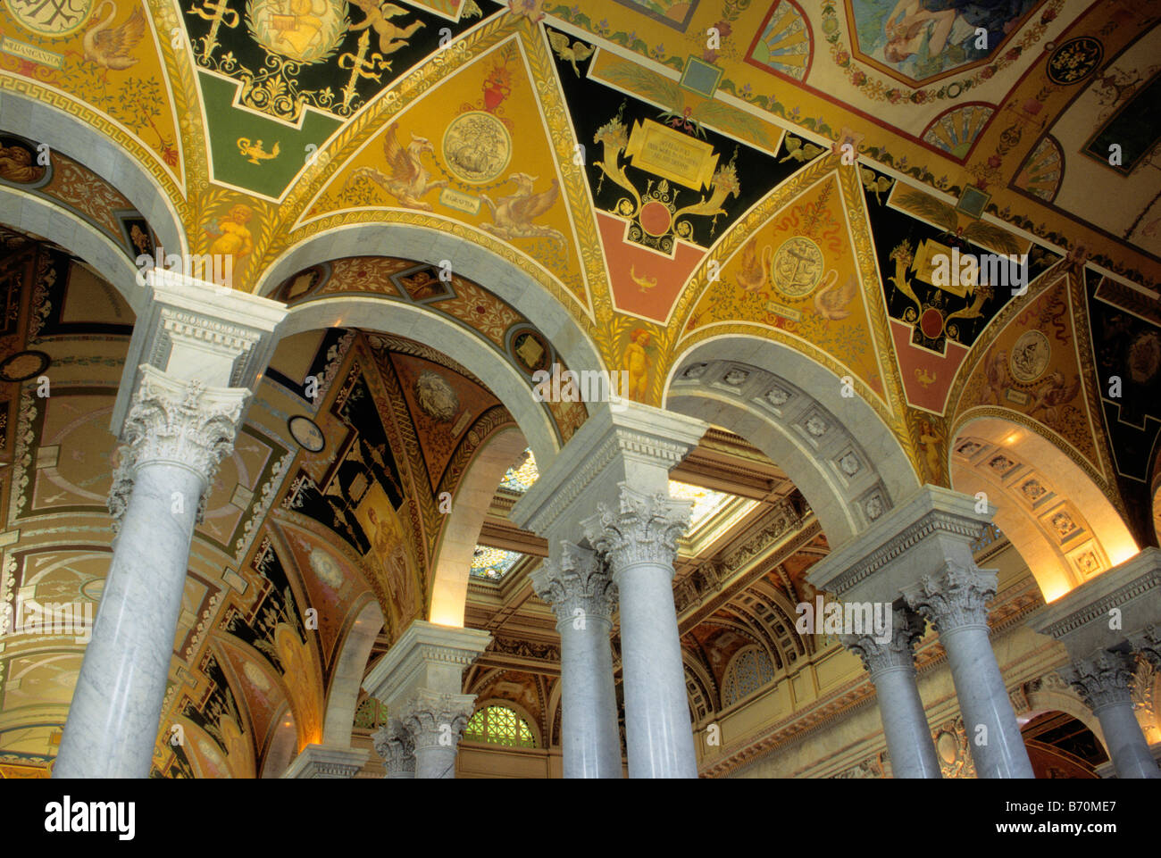 Library of Congress Building ornate interior. The Great Hall of the ...