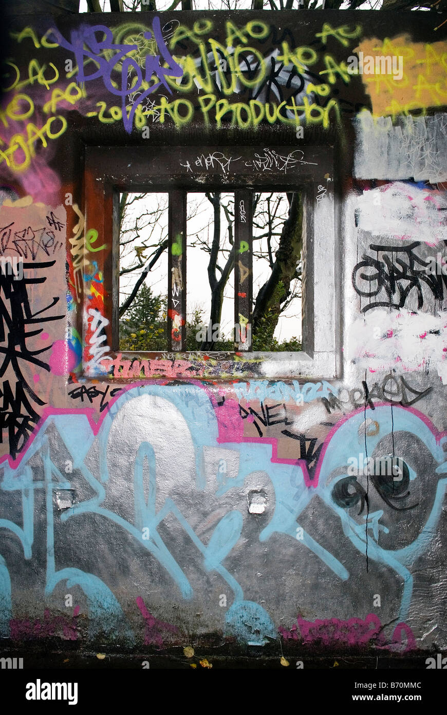 Designer graffiti in ruins of old building Stock Photo - Alamy