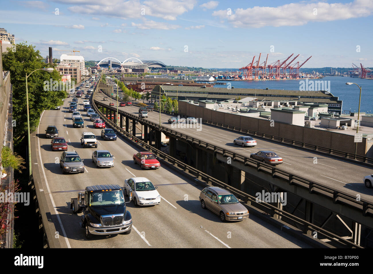 Highway traffic along waterfront in Seattle Washington Stock Photo - Alamy
