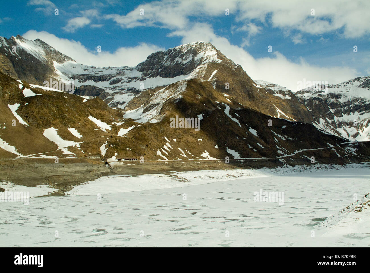 ritom lake in swiss alps Stock Photo - Alamy