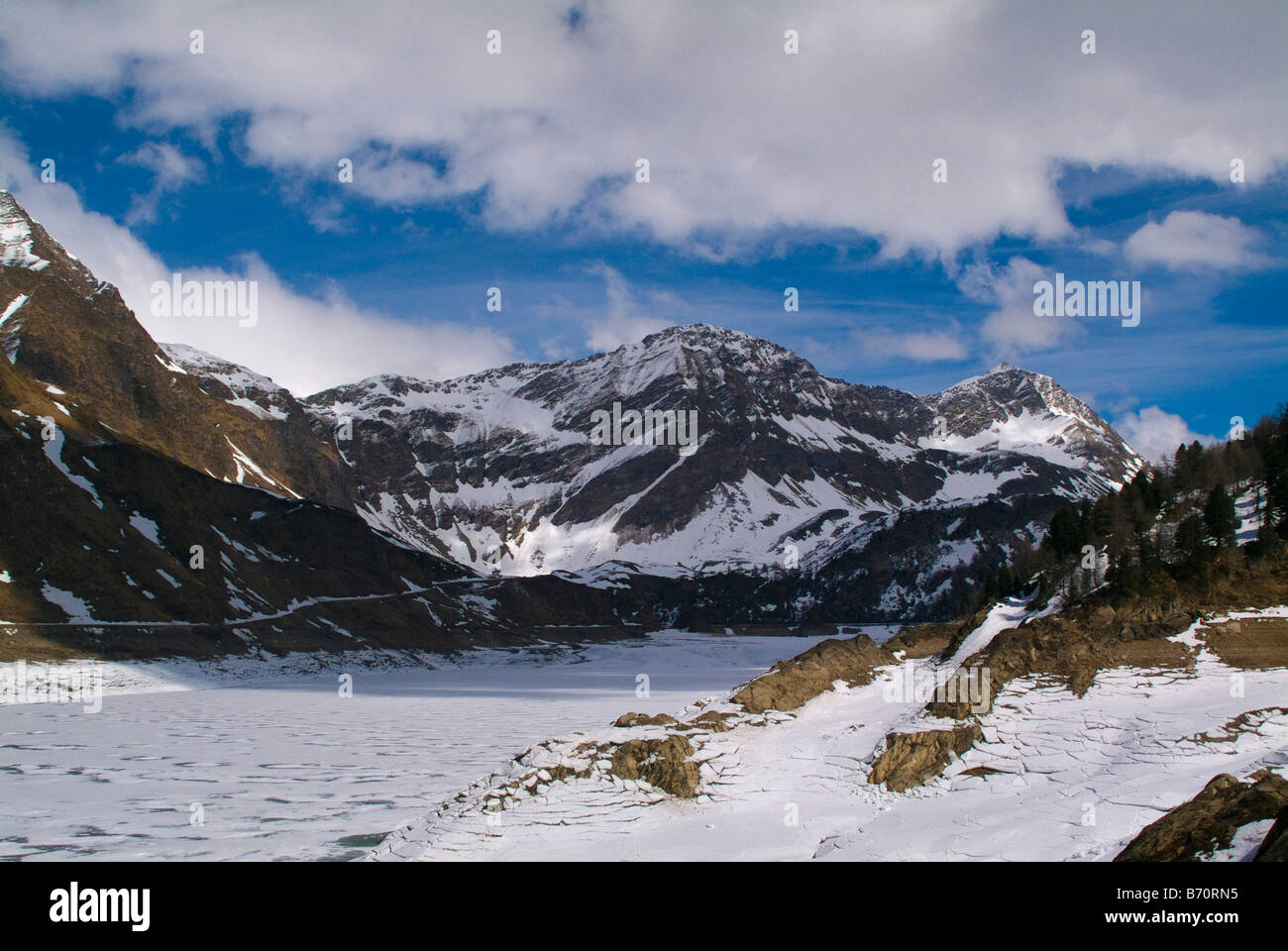 ritom lake in swiss alps Stock Photo - Alamy