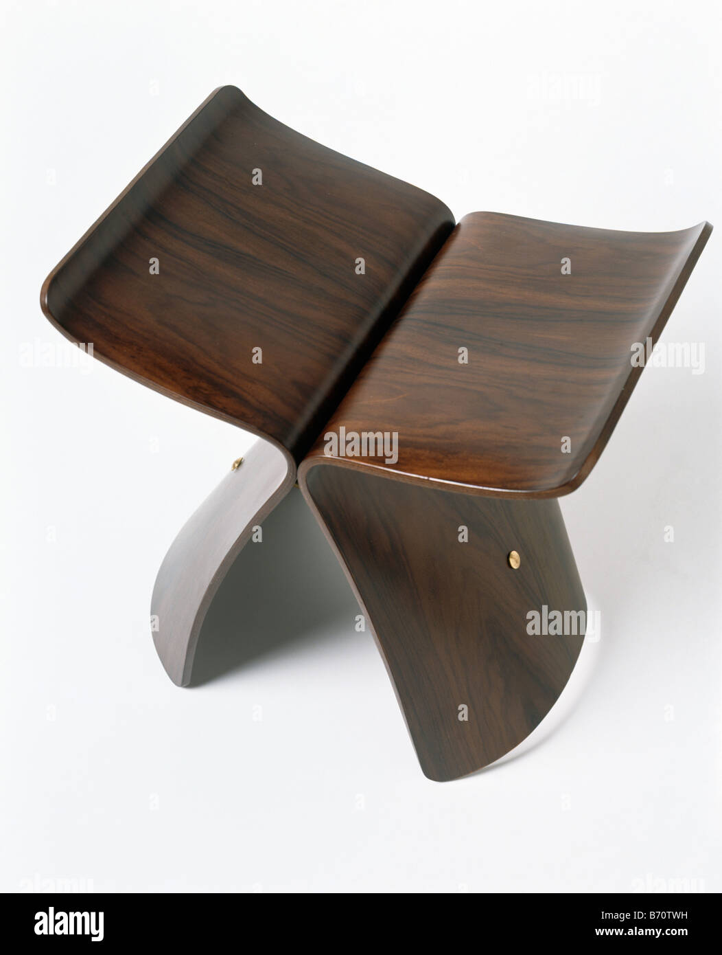 Sori yanagi butterfly stool hi-res stock photography and images - Alamy